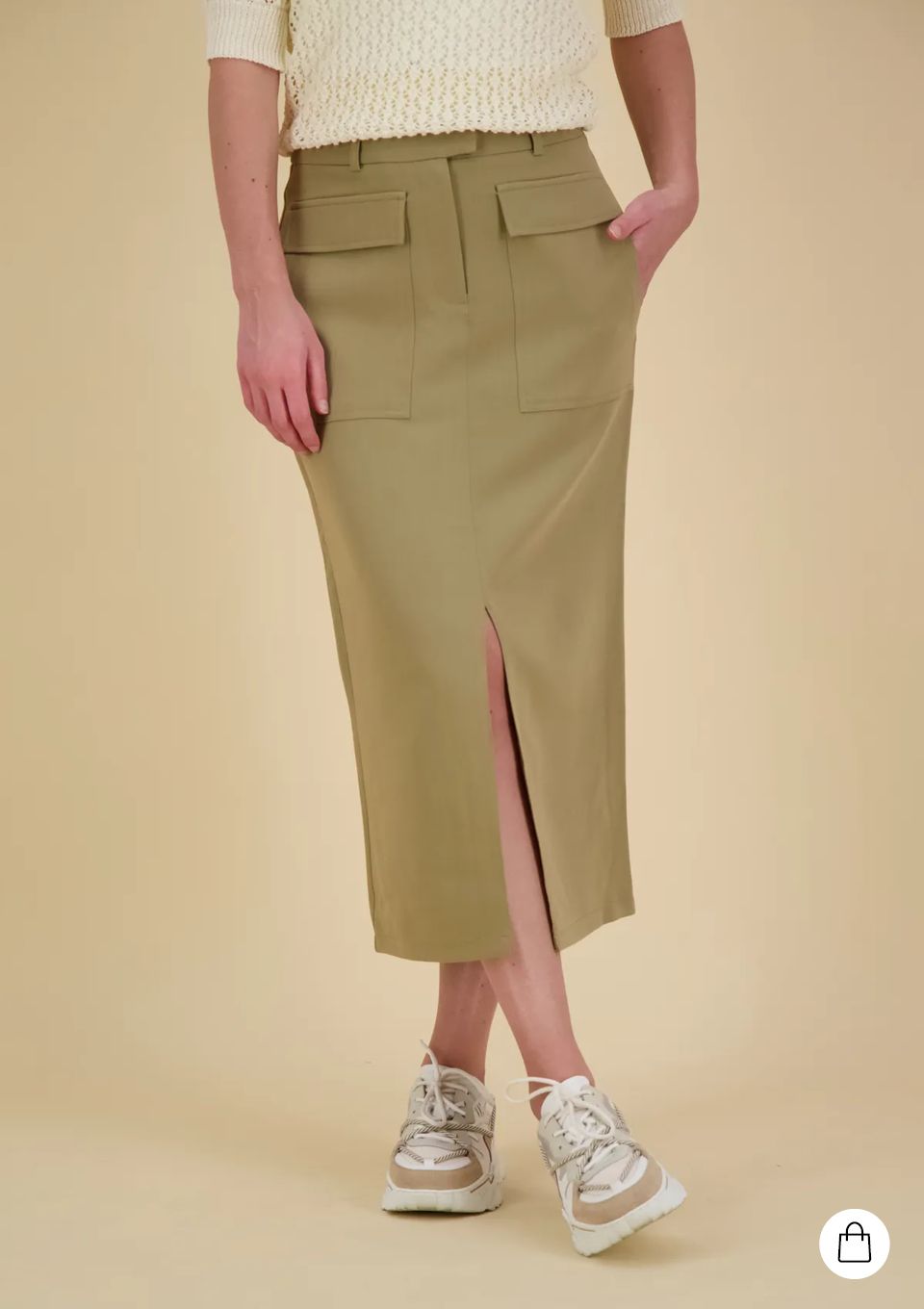 Zo stijl je een lange rok online bij Bomont.nl | Gratis bezorging ...