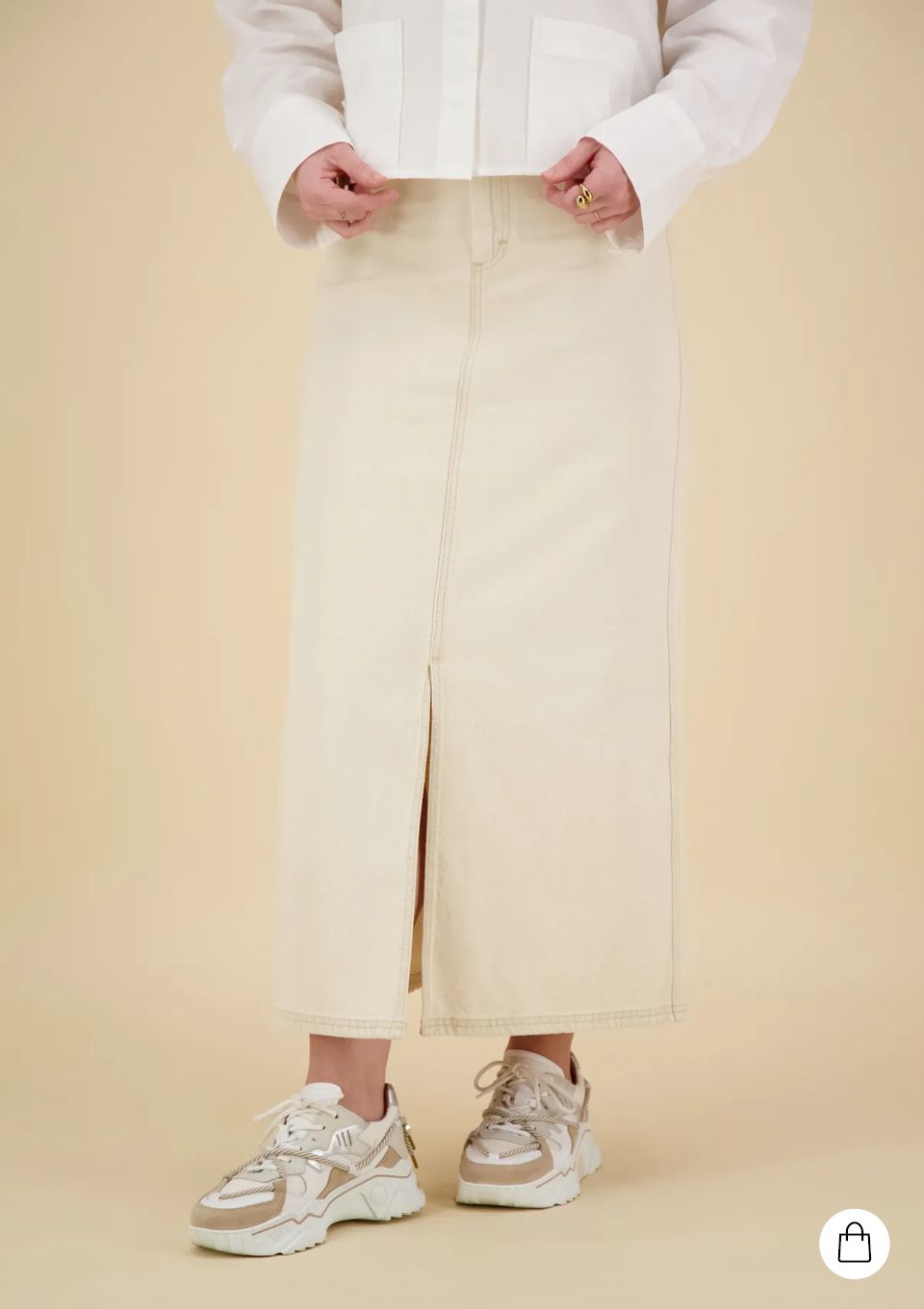 Zo stijl je een lange rok online bij Bomont.nl | Gratis bezorging ...